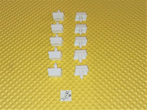 (10) DIXIE NARCO DR PEPPER, 7UP SODA VENDING MACHINE ANGLED SELECTION ...