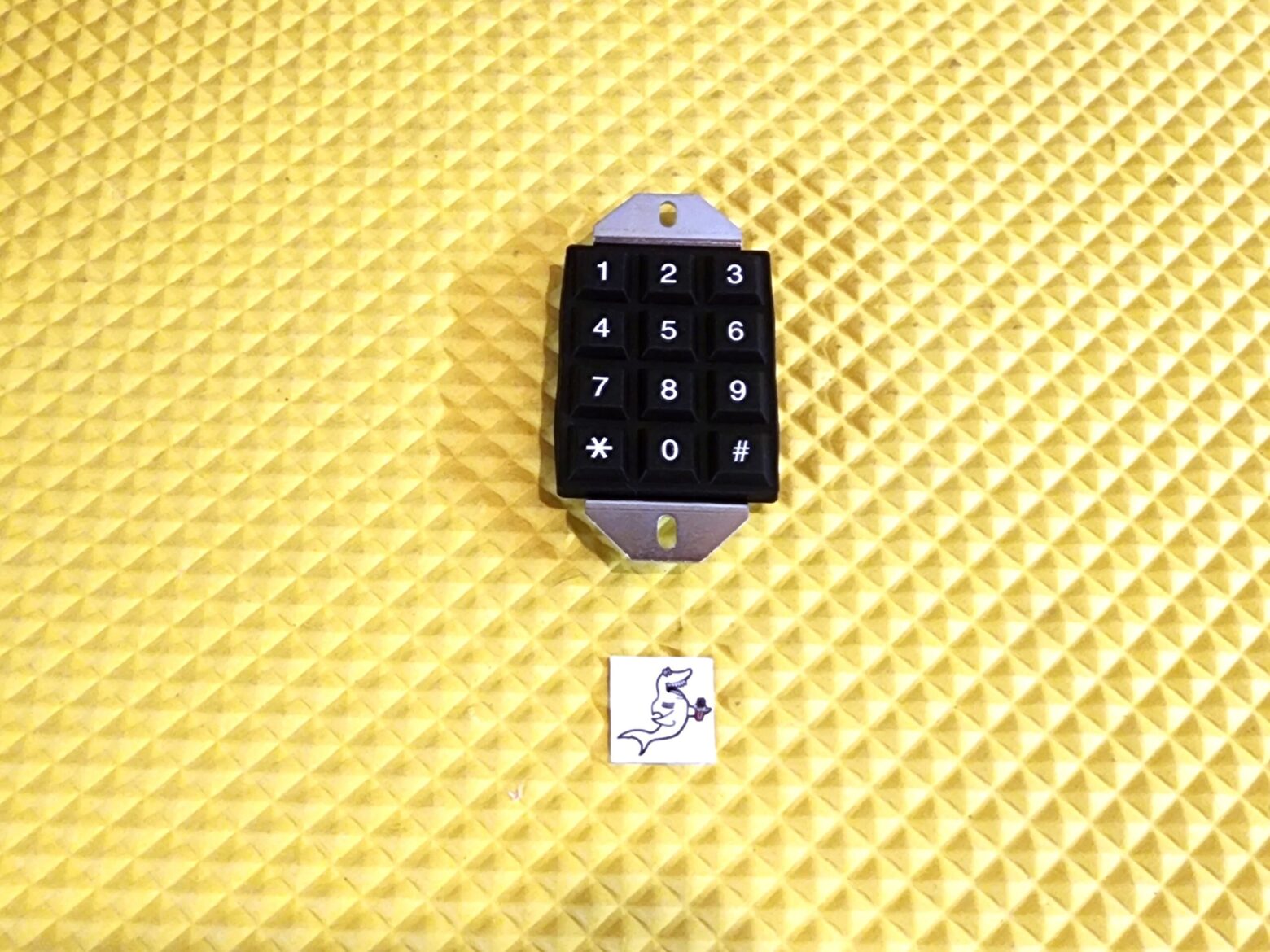 (AP) AUTOMATIC PRODUCTS 112, 113, 6600, 7600 SNACK MACHINE UCB REVISION ...